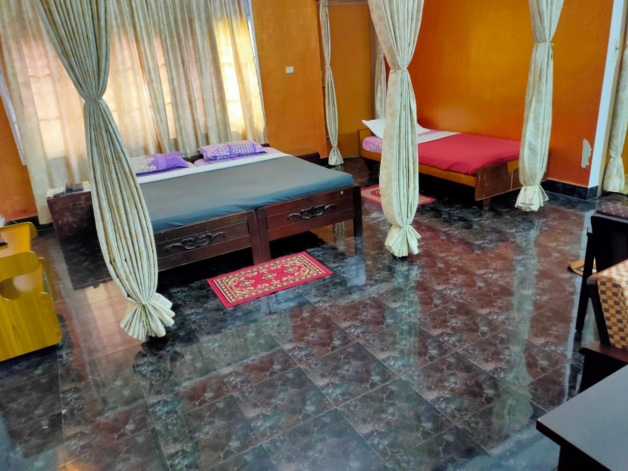 TOURING OFFICERS HOSTEL